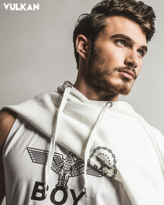 Michael Yerger | Vulkan Magazine