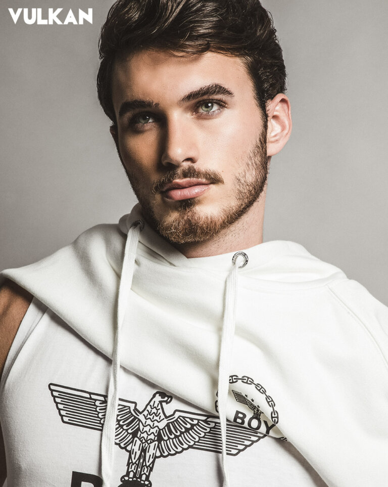 Michael Yerger | Vulkan Magazine