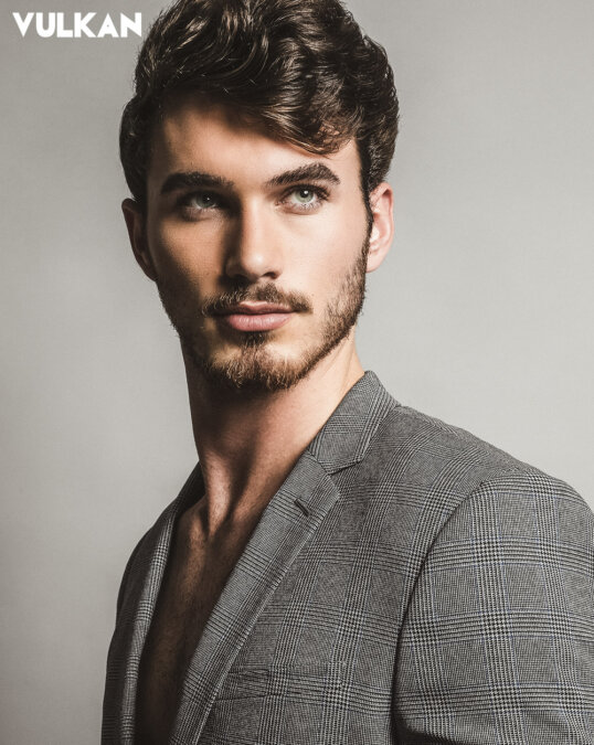 Michael Yerger | Vulkan Magazine