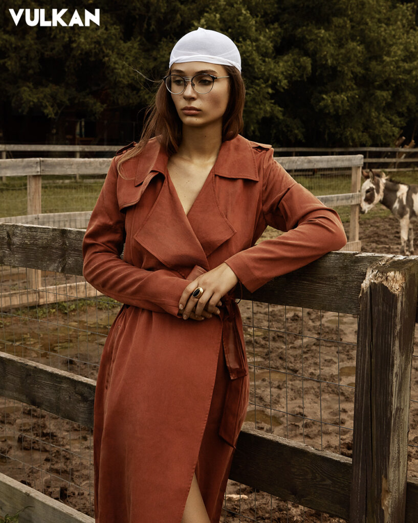 Isabella | Vulkan Magazine