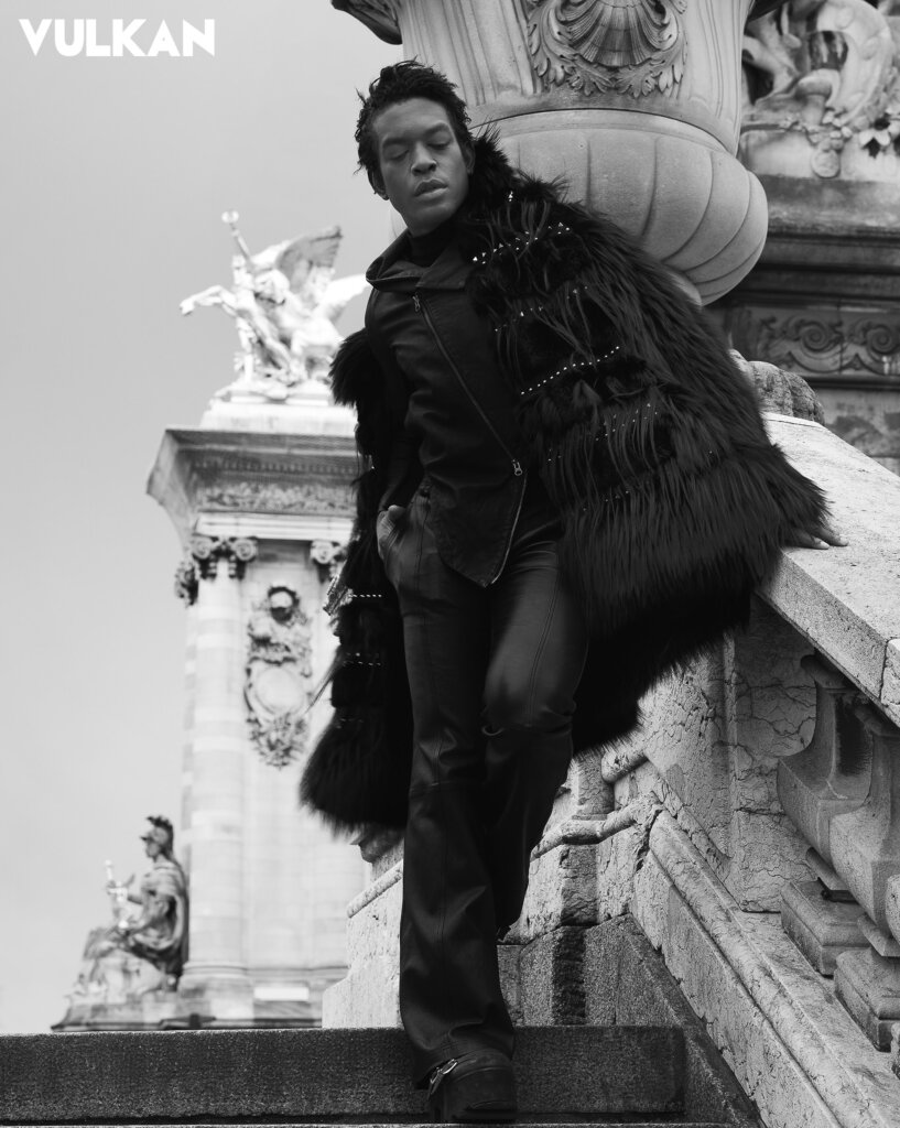 The Walker | Vulkan Magazine