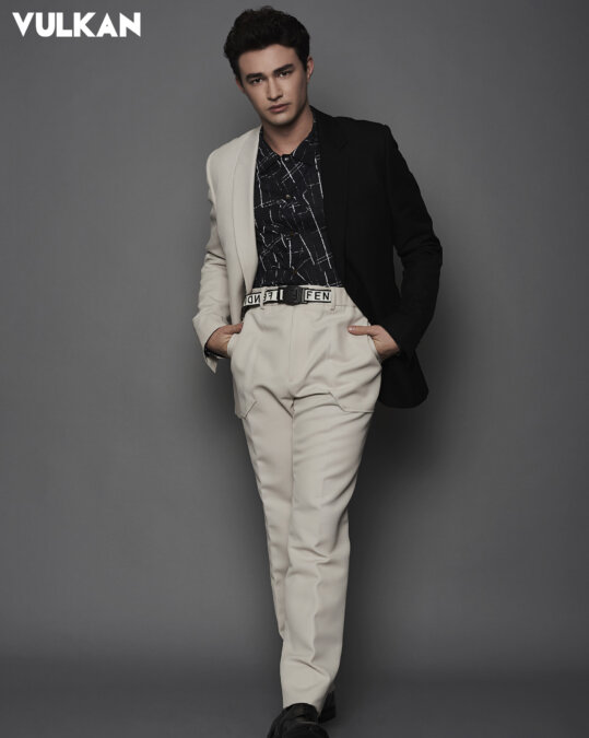 Gavin Leatherwood | Vulkan Magazine