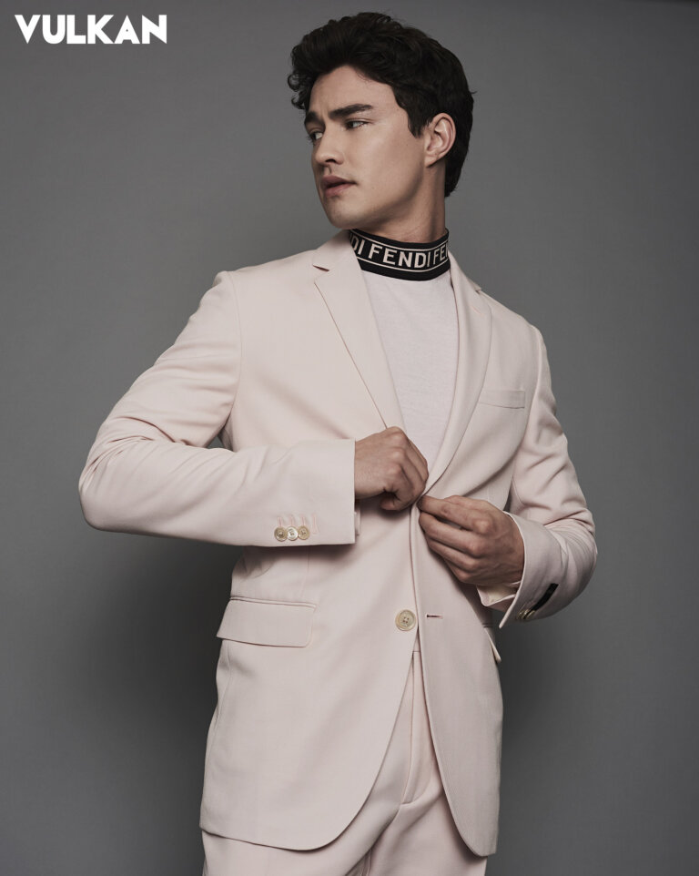 Gavin Leatherwood | Vulkan Magazine