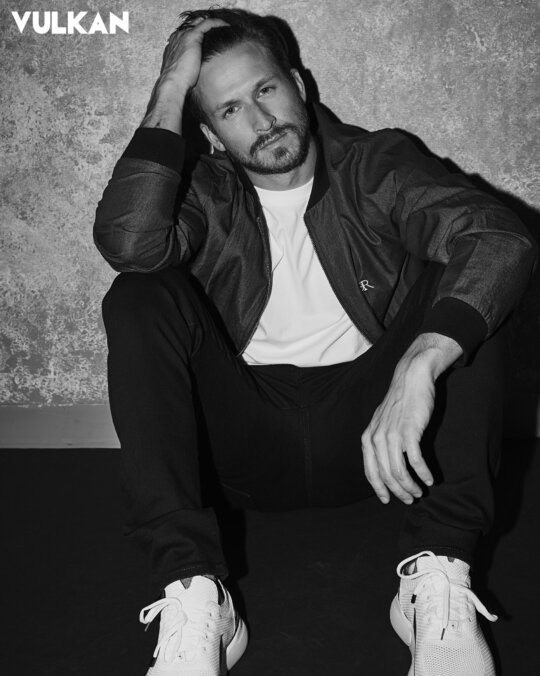 Adam Huber | Vulkan Magazine