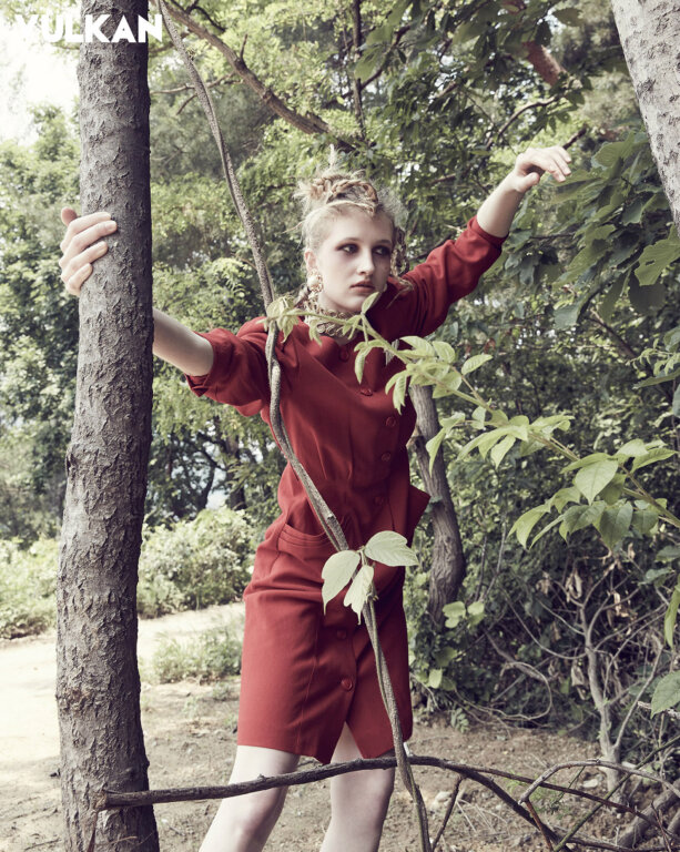 Quiet Commotion | Vulkan Magazine