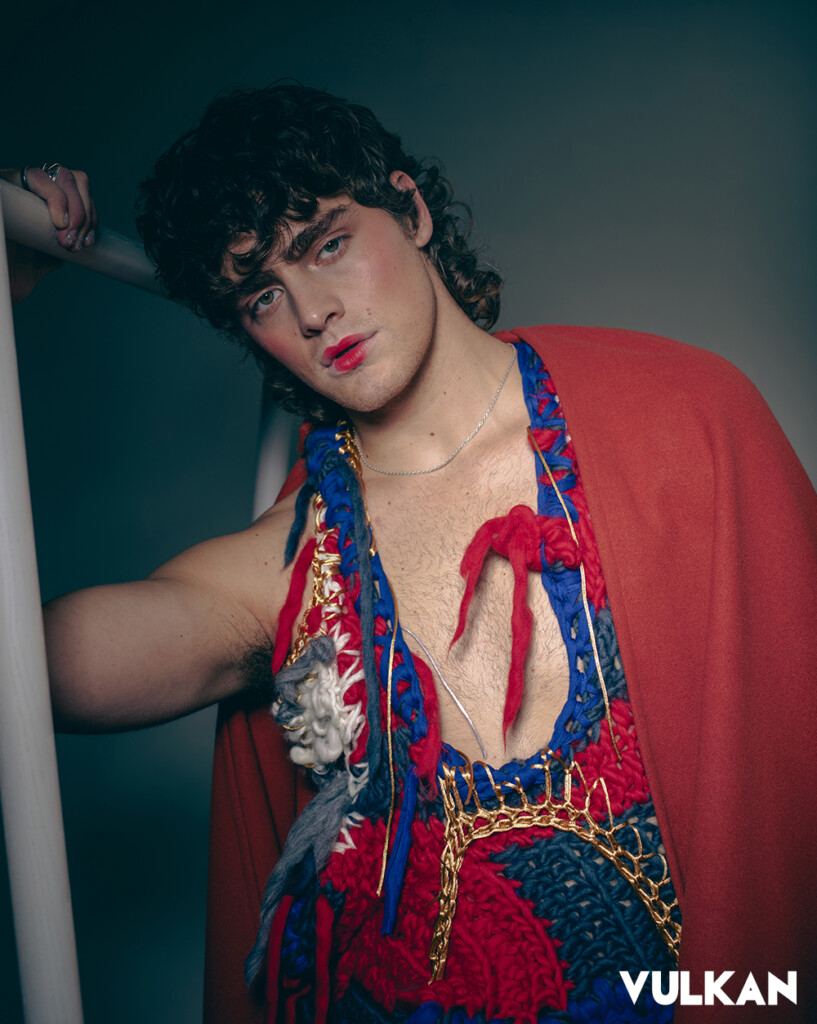 Fin Argus | Vulkan Magazine