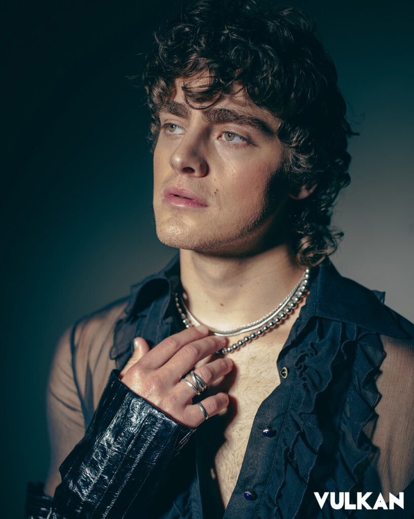 Fin Argus | Vulkan Magazine