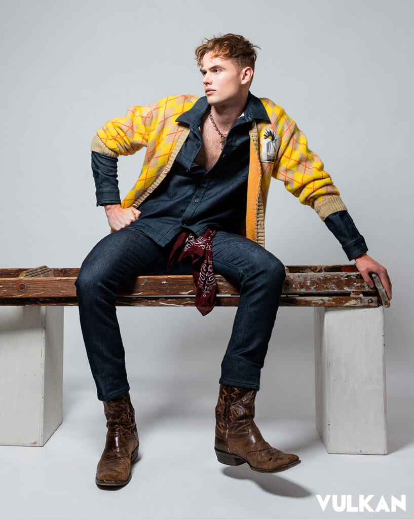 Garrett Wareing | Vulkan Magazine